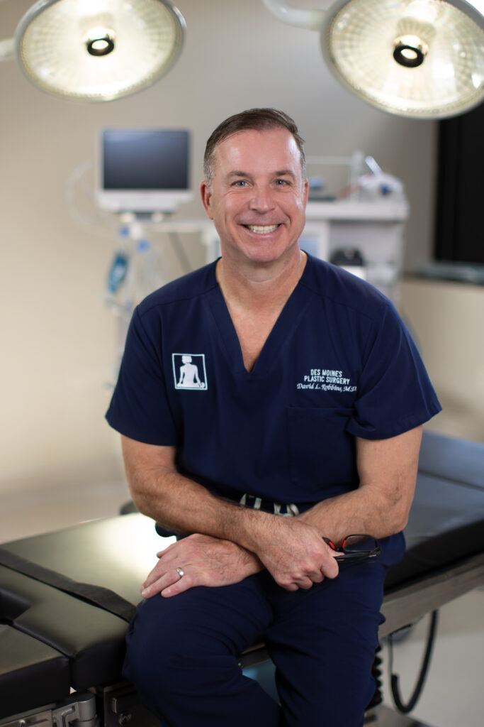 Cosmetic Surgery in Des Moines, IA | Des Moines Plastic Surgery